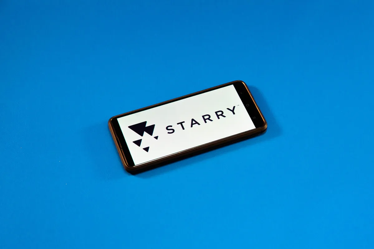 Customer Support Representative - Two Chicks With A Side Hustle